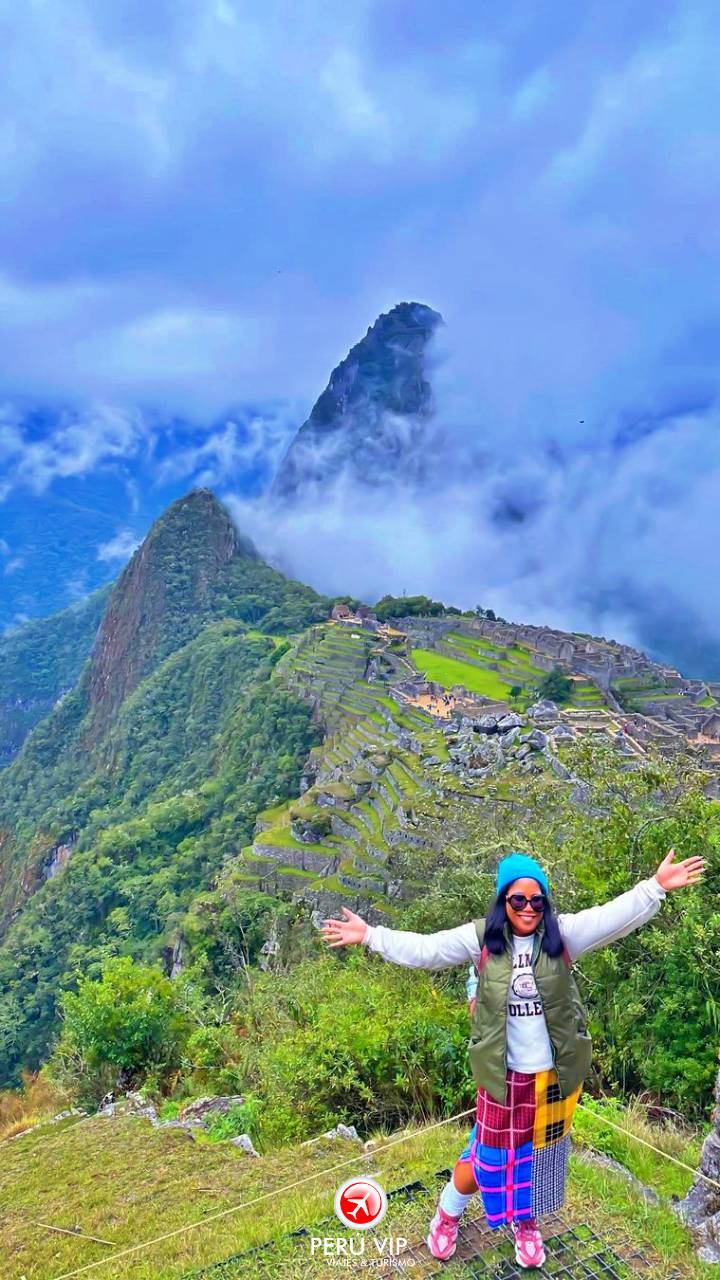 Tour Machu Picchu 1 día tren expedition o voyager | Perú Vip Viajes ...